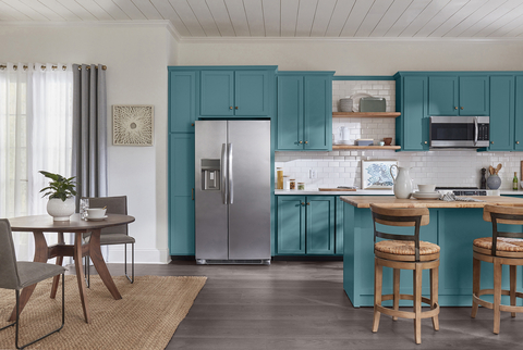 PPG and Glidden Announce Vining Ivy as 2023 Color of the Year ...