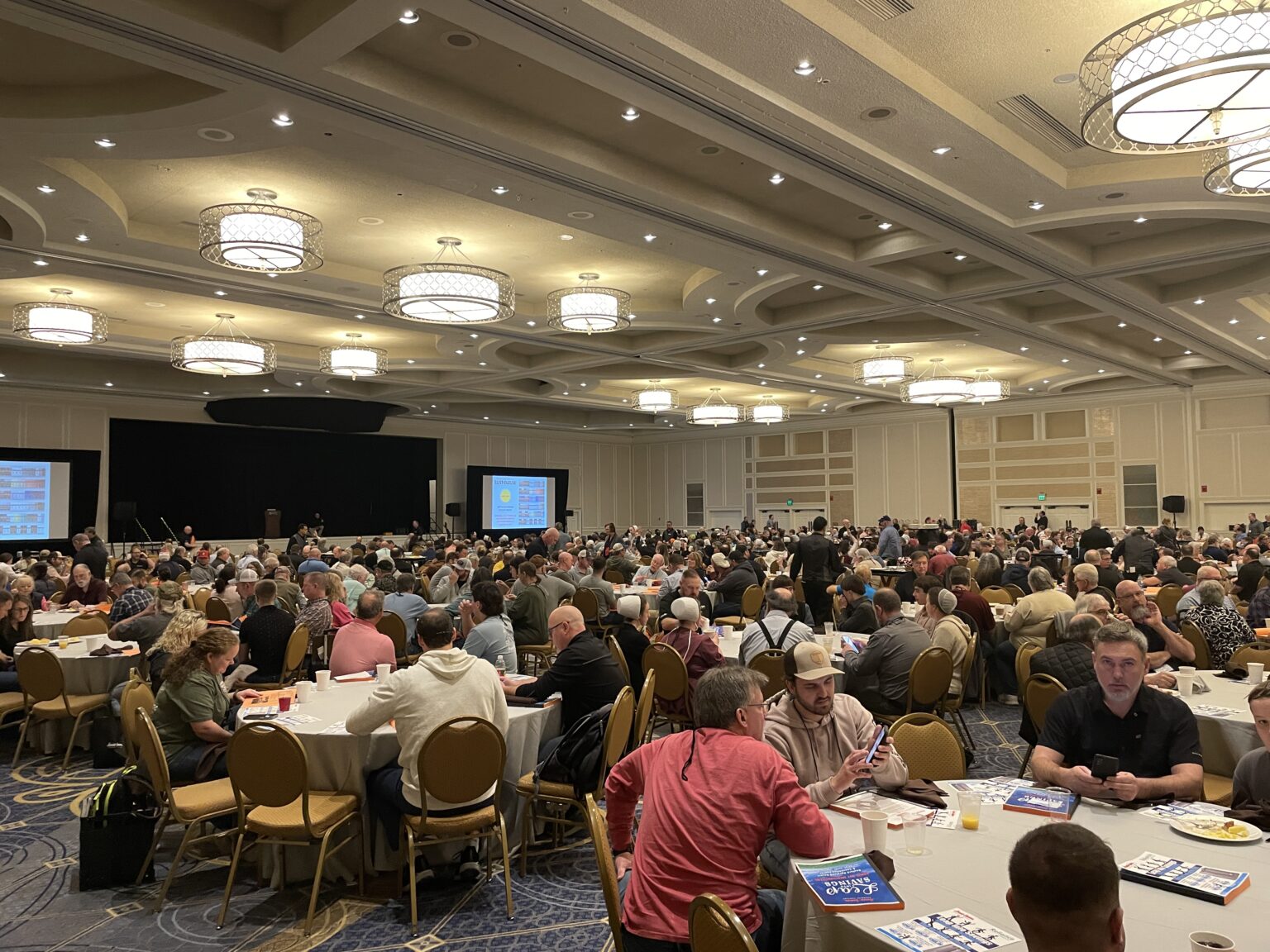 House-Hasson Winter Market Expands With More Space, New Vendors ...