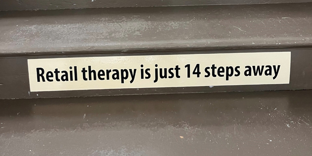 Messages on Stairs Draw Customers to Upstairs Shopping | Hardware Retailing